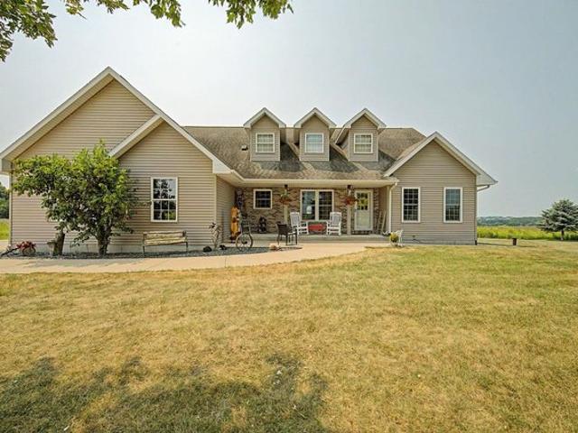 W5345 Town Center Rd, Monroe, WI 53566