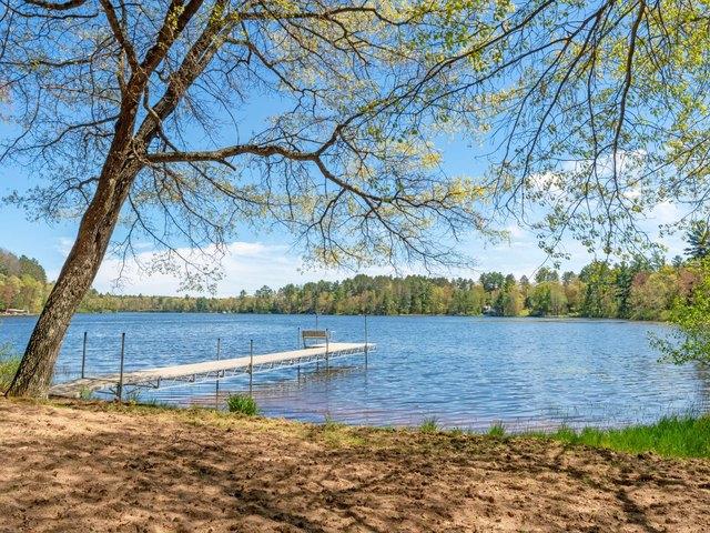 W5319 Stonewood Rd, Tomahawk, WI 54487