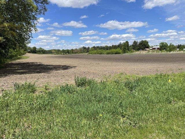 W5330 W Wenzel Ln, Jefferson, WI 53549