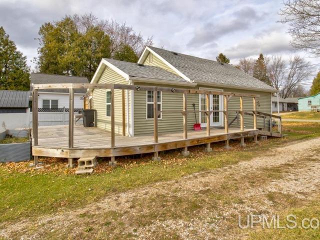 W5479 4th Street