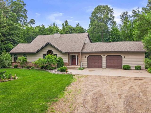 W5570 Lonn Rd, Tomahawk, WI 54487