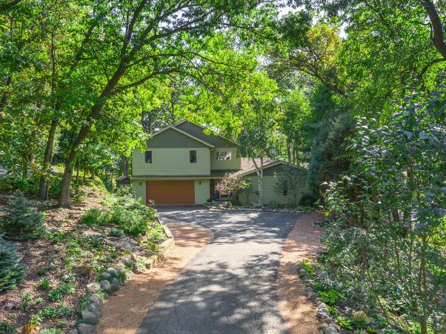 W5594 Briarwood Rd