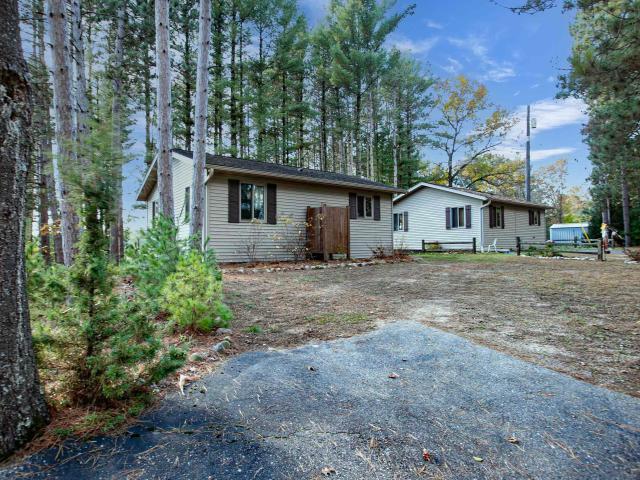 W5613 Aspen Rd, Wild Rose, WI 54984 | MLS #50318 | Compass