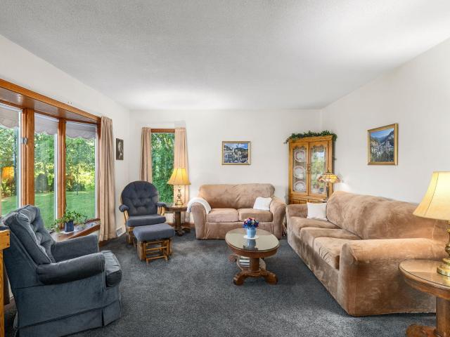 W5751 Koss Rd