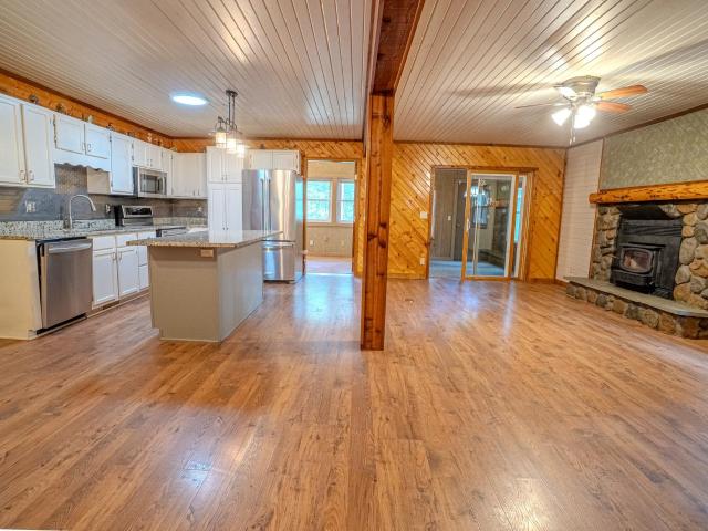 W5715 32nd Street