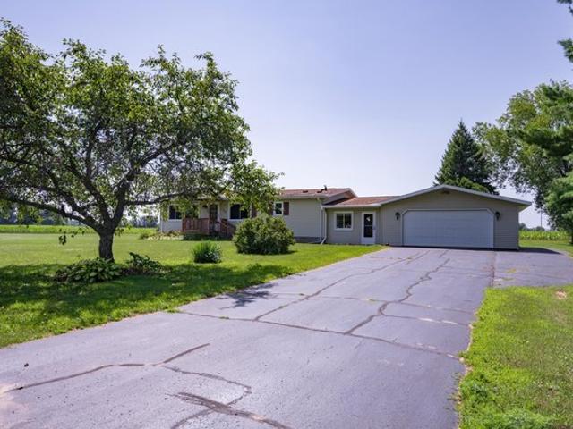 W5819 50th Ct, Mauston, WI 53948
