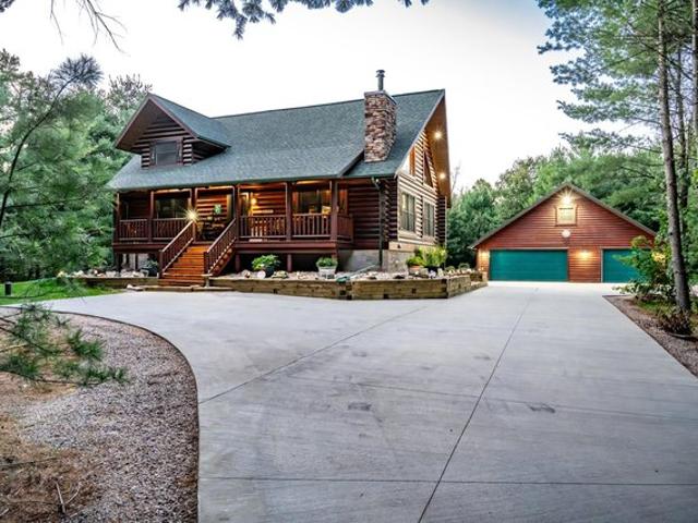 W5954 N Lake Dr, New Lisbon, WI 53950