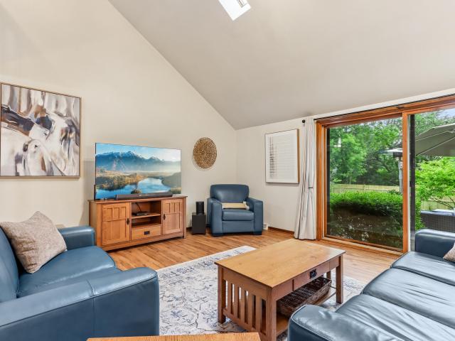W61N840 Arbor Dr