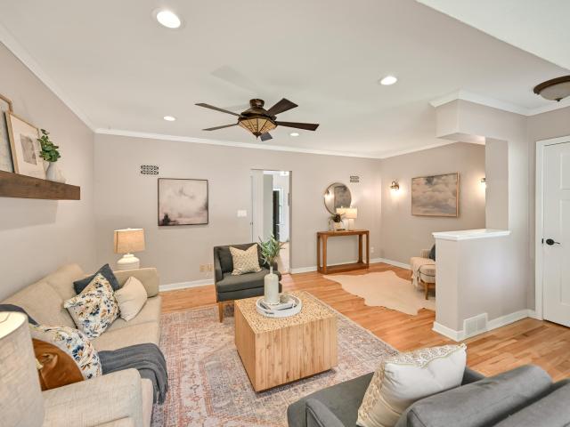 W62N352 Hanover Ave