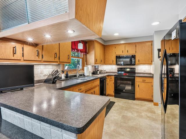W6462 lakeview court