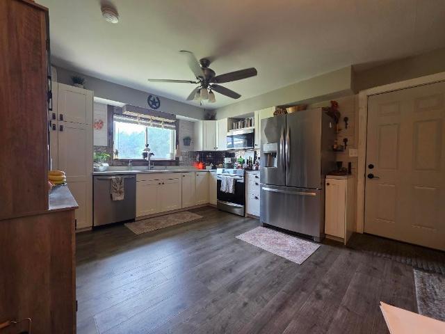 W6583 porters lake road