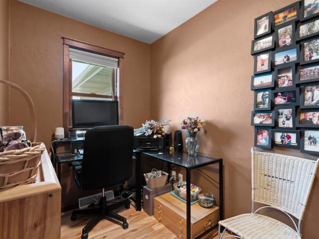 W7133 englewood drive
