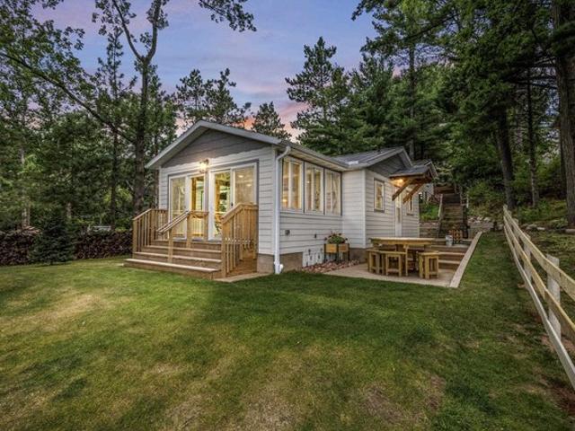 W7131 Dakota Ave, Westfield, WI 53964