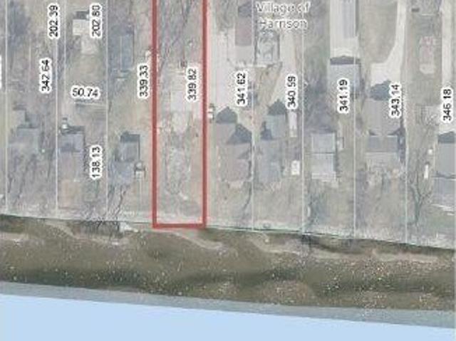 W7225 Firelane 2, Menasha, WI 54952