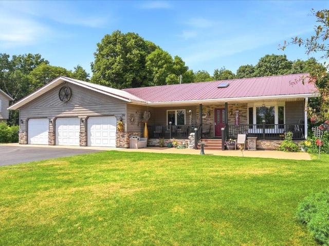 W744 Golfview Drive