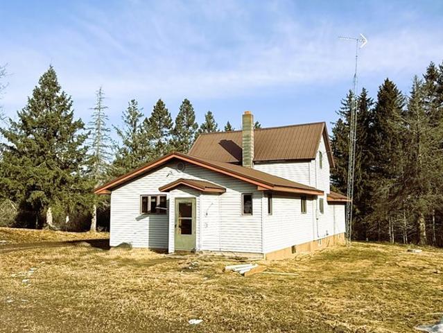 W7753 Old 14 Rd, Ladysmith, WI 54848