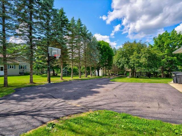 W7852 Donlin Drive