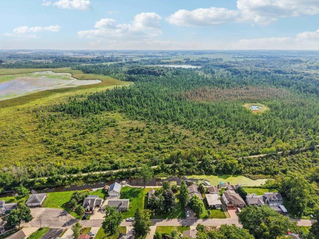 W8135 Elm Point Rd, Lake Mills, WI 53551 | MLS #2019