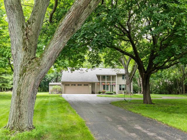 W857 Summit Court