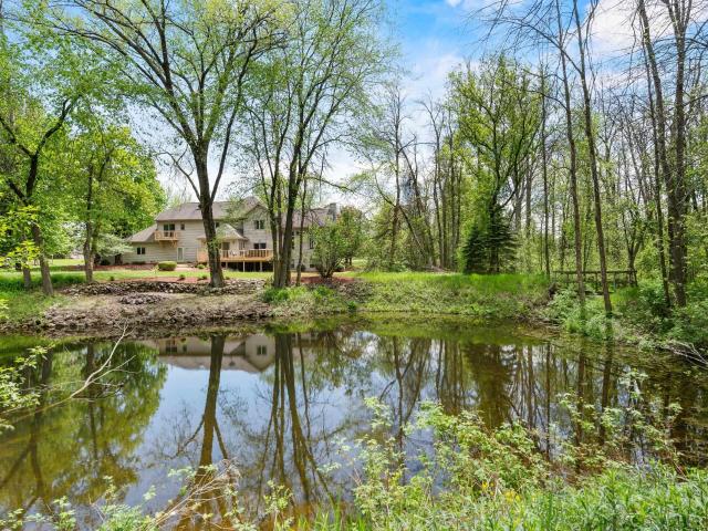 W8678 hillview road