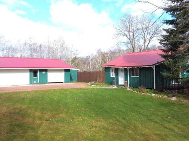 W9196 Birchwood Ln, Deerbrook, WI 54424