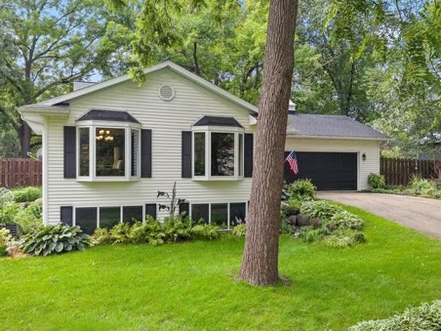 W9295 Oakland Rd, Cambridge, WI 53523