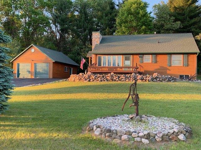 W9667 Angle Rd, Shawano, WI 54166