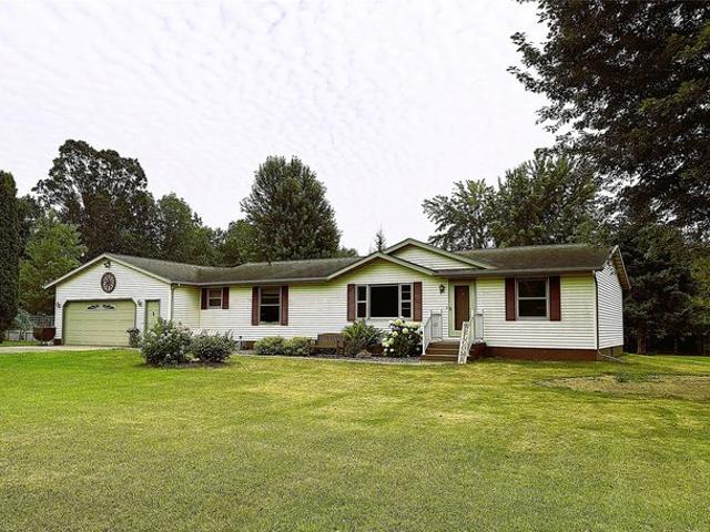 W9603 Ducommun Rd, Ladysmith, WI 54848