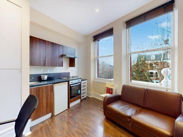 W9 1 bed flat to rent £1,928 pcm £445 pw
