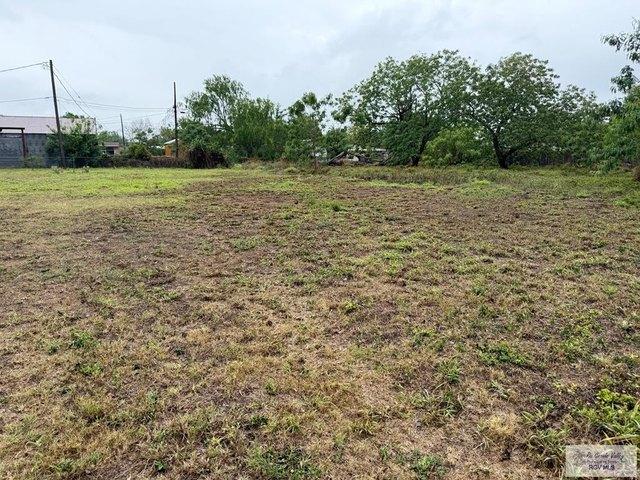 W Main Ave, Lyford, TX 78569