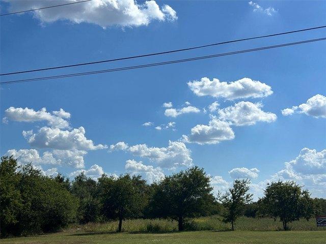 W Main, Olney, TX 76374