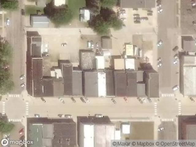 W Main St
