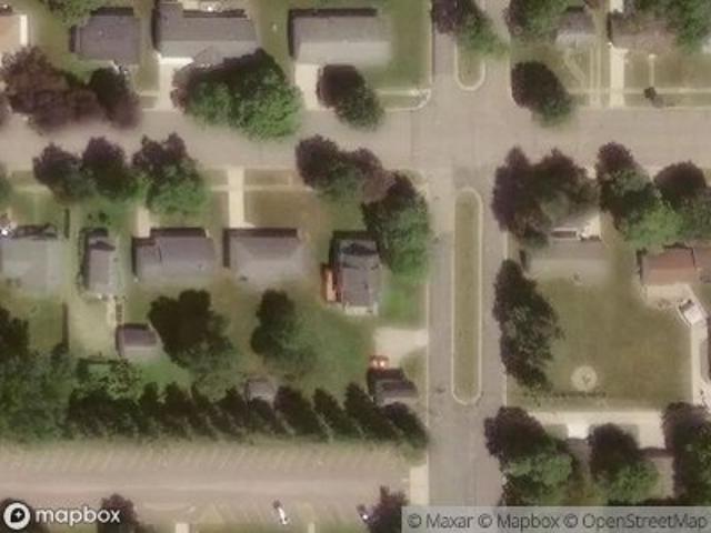 W Main St