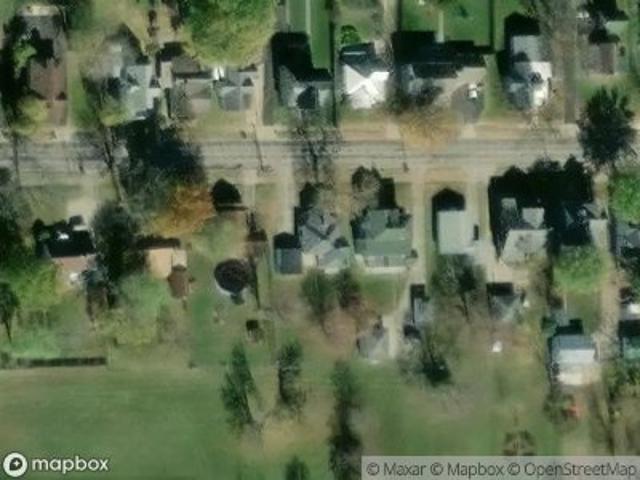 W Main St