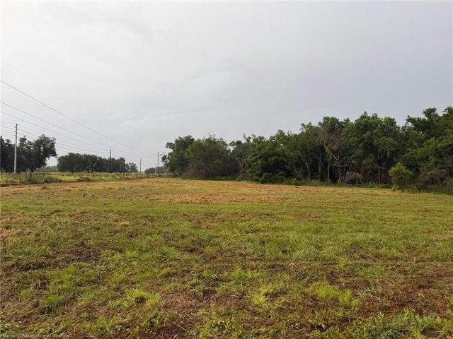 W Main St, Bowling Green, FL 33834