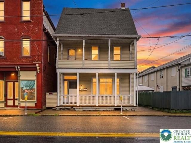 W Main St, Pen Argyl, Home For Sale