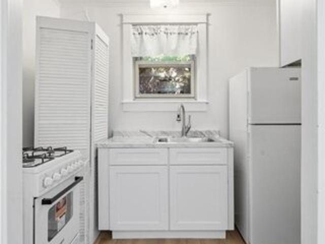 W Main Rd, Middletown, Home For Sale