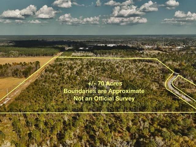 W Market Rd, Starke, FL 32091