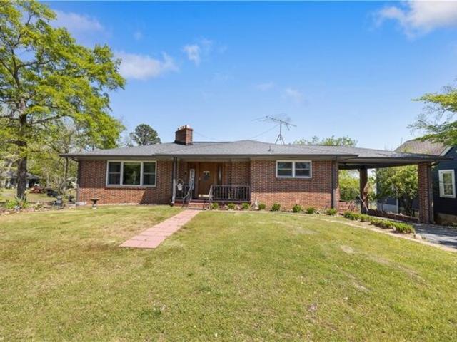W Mauldin St, Walhalla, Home For Sale
