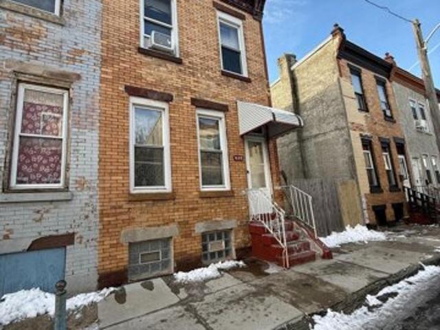 W Mayfield St, Philadelphia, Home For Sale