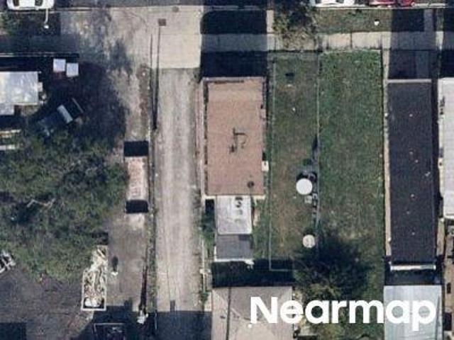 W Maypole Ave