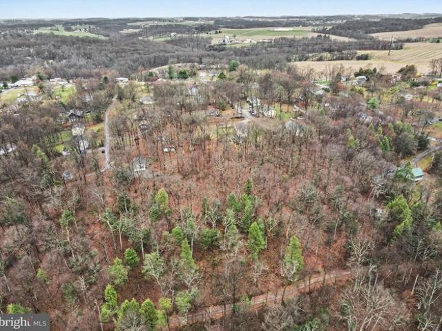 W Midvale Rd, Airville, PA 17302