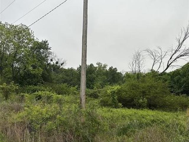 W Mingo Ave, Wetumka, OK 74883