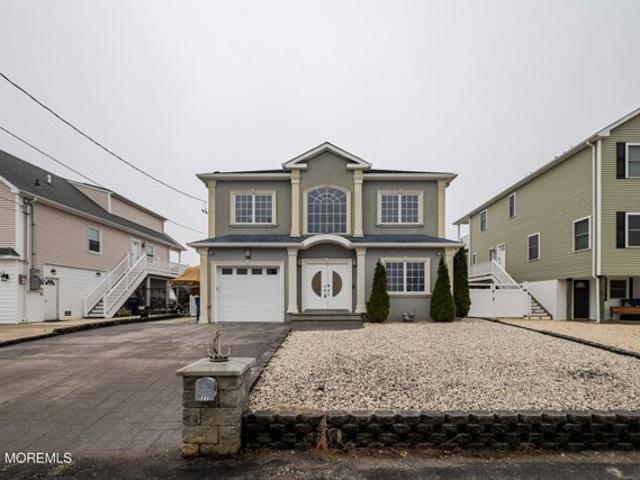 W Mohawk Dr, Little Egg Harbor, Home For Sale