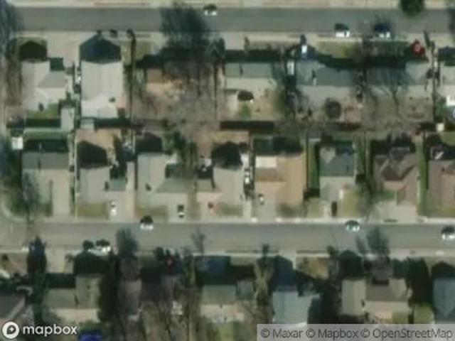 W Moore Ave