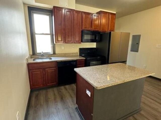 W Montgomery Ave, Philadelphia, Home For Sale