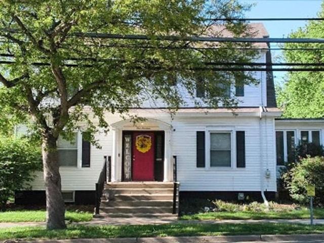 W Morrell St