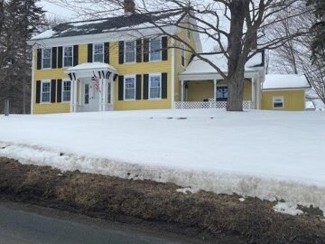 W Mountain Rd, Cheshire, Home For Sale