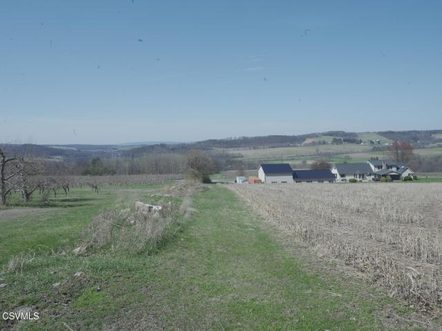 W mountain road