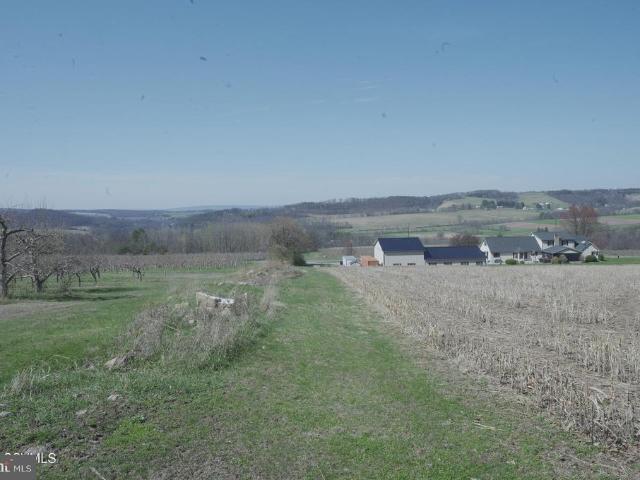 W Mountain Road